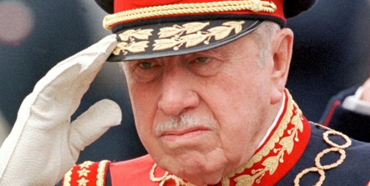 Pinochet vive