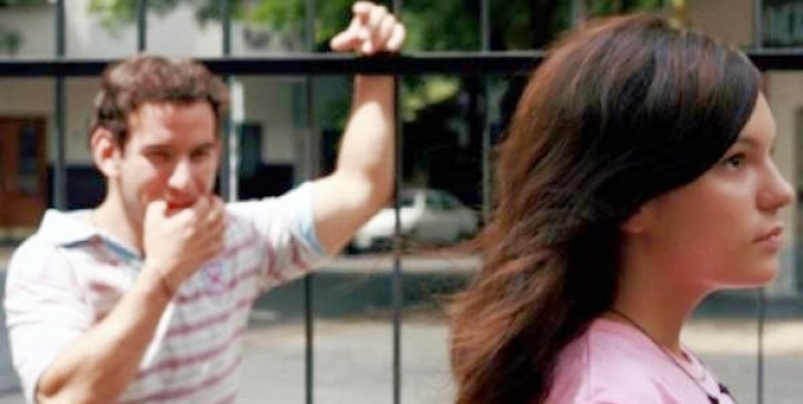 El piropo es acoso callejero