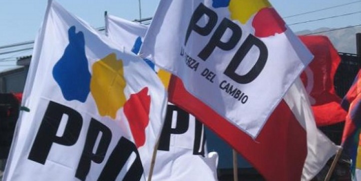 El PPD cambia o camina a la instrascendencia